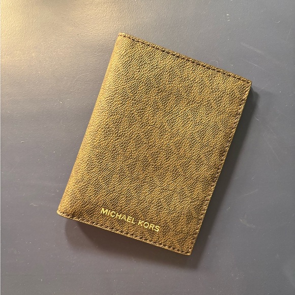 Michael Kors | Accessories | Passport Wallet | Poshmark